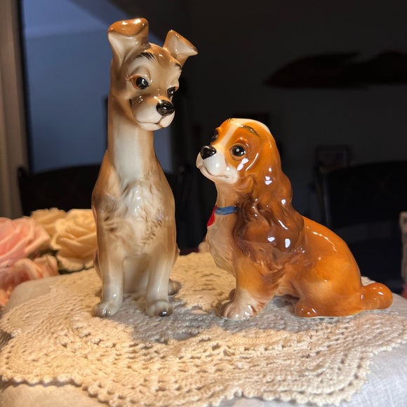 Disney | Accents | Walt Disneys Lady And The Tramp Set Of Figurines ...